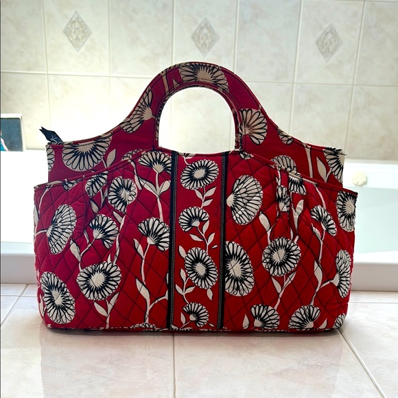 Vera Bradley | Bags | Vera Bradley Floral Red Quilted Tote Bag With Top ...